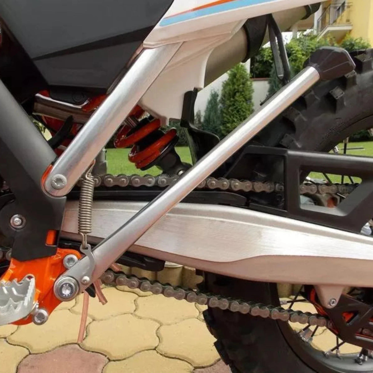 Side Stands – InSinct